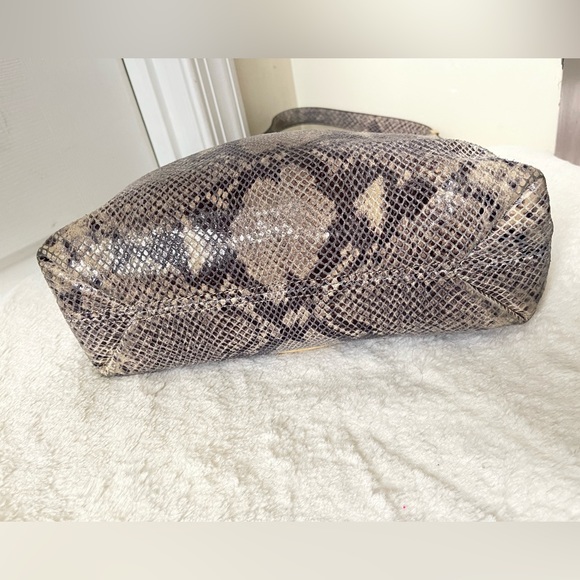 MICHAEL Michael Kors | Bags | Michael Kors Snake Print Shoulder Bag ...